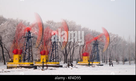 Oilfields of Daqing,Heilongjiang Province,China Stock Photo - Alamy