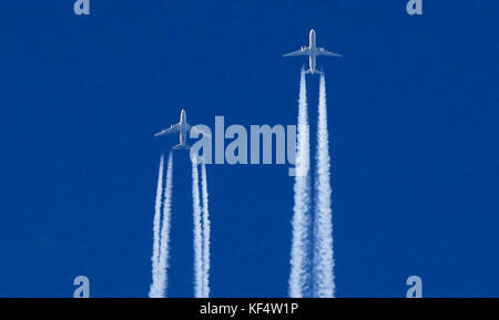 Pic 1 of 4, showing two passenger aircraft appearing to fly in ...