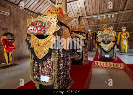 Barong Macan (Tiger) mask for traditional Barong dance. Setia Darma ...