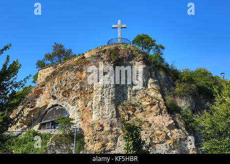 Cross Monument on Gellert Hill in Budapest, Hungary Stock Photo - Alamy