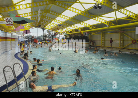 The Butlins swimming pool Stock Photo: 182079026 - Alamy