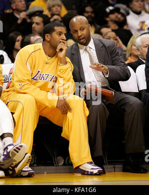 Los Angeles Lakers assistant coach Nate McMillan in the first half of ...
