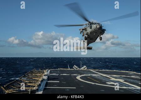 Seahawk Helicopter Landing Stock Photo - Alamy