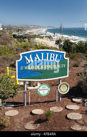 Malibu road sign on blue sky background Stock Photo - Alamy