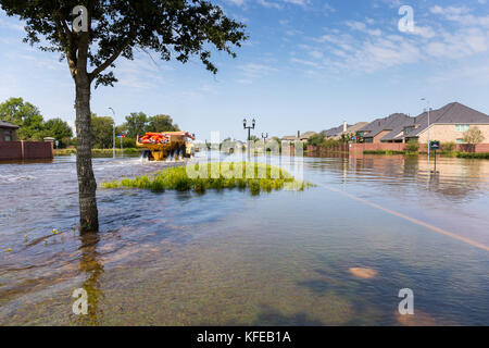 Mobile flood pumps are brought to the Riverstone neighborhood for ...