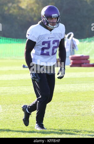 LONDON,UK - OCTOBER 5: Cleveland Browns players during the NFL game ...