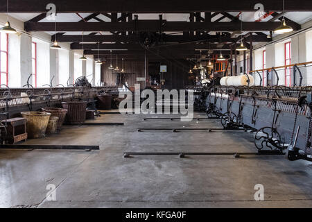 Textile Machinery at Leeds Industrial Museum, Armley Mills, West ...