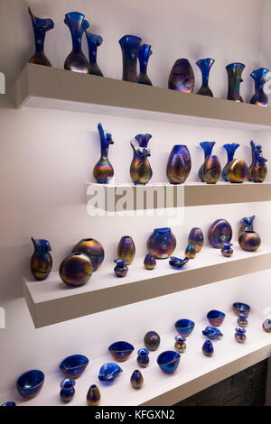 Valletta Glass products / blown glass / vase / vases on sale / for sale ...