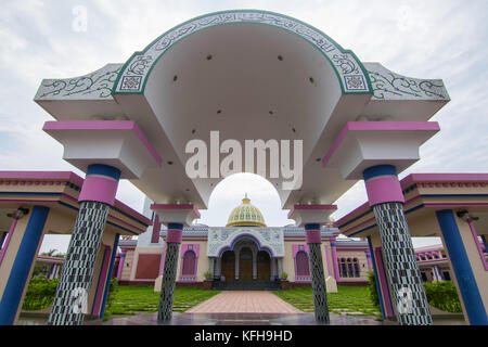 Beautiful and largest Mosque known as Guthia Mosque of Barisal in ...