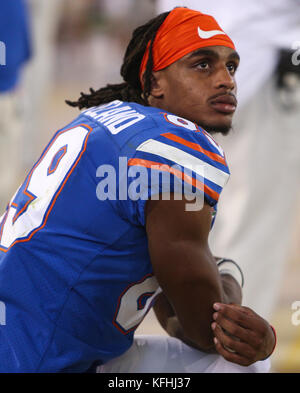 Florida wide receiver Tyrie Cleveland takes up his position during the ...