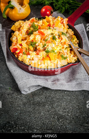 Mexican food recipes, Revoltillo de Huevos, Scrambled Eggs a la ...