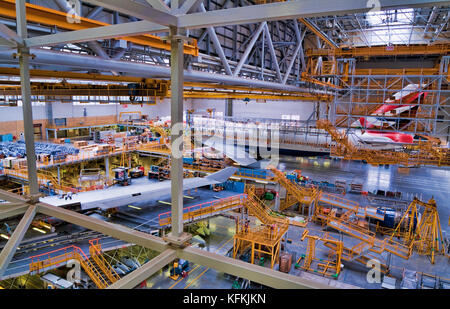 Maintenance hangar servicing Boeing 747 passenger jets Stock Photo - Alamy