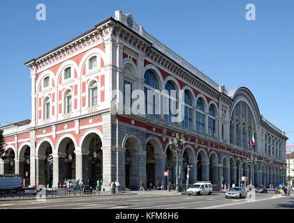 Torino Porta Nuova railway station, the main railway station of Turin ...