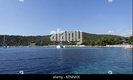amazing blue laggon in croatia near split Stock Photo - Alamy