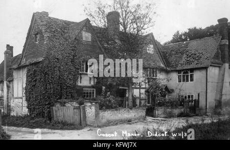 Vintage image of The Old Didcot showing council housing estate shortly ...