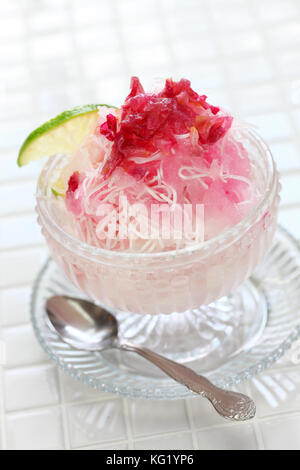 homemade faloodeh, traditional iranian cold dessert Stock Photo - Alamy