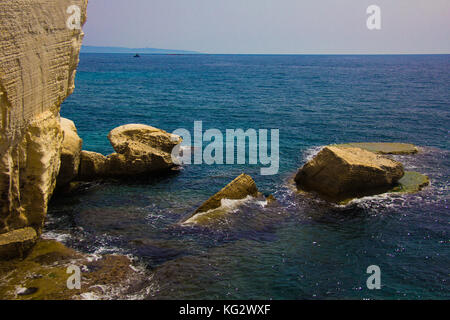 Rosh HaNikra grottoes, Israel Stock Photo - Alamy
