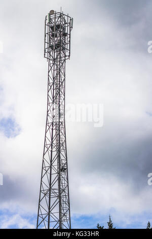 Cell Tower structure to enhance cellular network communications Stock ...