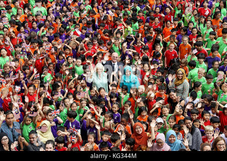 Her Majesty Raja Zarith Sofiah, The Queen of Johor and the Duchess of ...