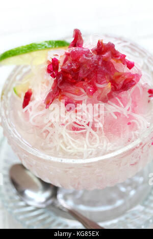 homemade faloodeh, traditional iranian cold dessert Stock Photo - Alamy