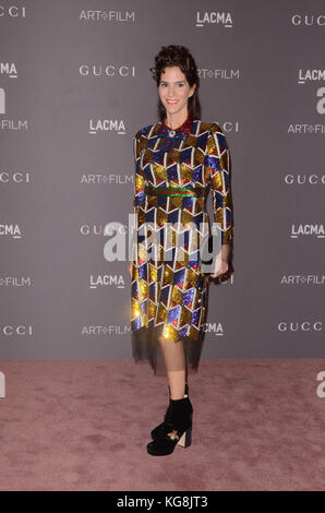 LOS ANGELES - NOVEMBER 4: Jami Gertz at the 2017 LACMA Art + Film Gala ...