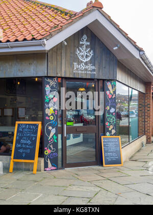 The Star Inn Restaurant & Ice Cream Parlour at Whitby, North Yorkshire ...