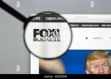 Fox News website homepage. Fox News channel logo visible through a ...