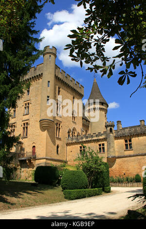 Puymartin castle in Marquay (France Stock Photo - Alamy