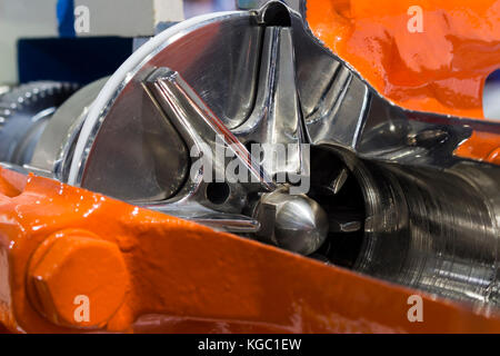 Cross Section of gear pump for heavy duty equipment Stock Photo - Alamy