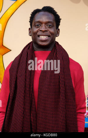 Kobna Holdbrook-Smith attends the world premiere of 'Mary Poppins ...