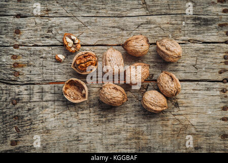 Fresh raw walnuts fruits in Autumn season Stock Photo - Alamy