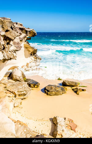View of a rocky coastline at Sydney, Australia Stock Photo - Alamy