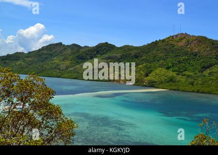 View of the gap between two mountains from Ella. The viewpoint is ...