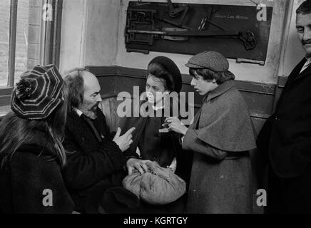 Sally Thomsett, Gary Warren, Bernard Cribbins, Jenny Agutter, "The ...