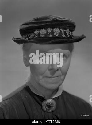 Whisky Galore (1949) Jean Cadell Stock Photo - Alamy