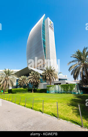 NBD EMIRATES BANK BUILDING IN DUBAI Stock Photo - Alamy