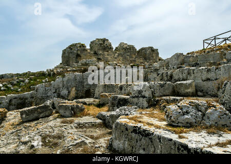 Euryalus Fortress Ruins (Castello Eurialo Stock Photo - Alamy