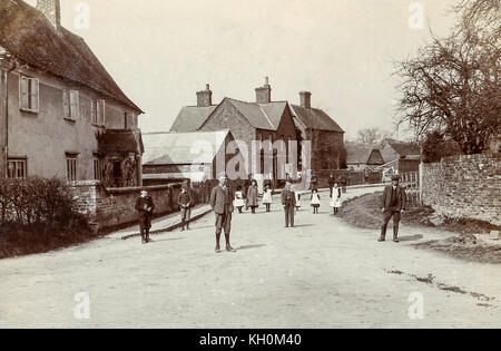Vintage image of The Old Didcot showing council housing estate shortly ...