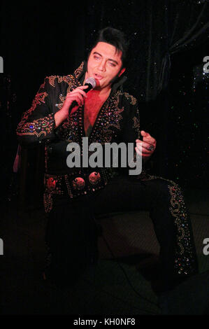 A new show called '' An Intimate Night With Elvis,'' staring JUSTIN ...
