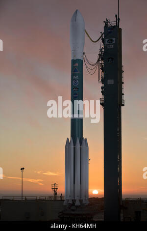 Lompoc, USA. 13th Nov, 2017. The United Launch Alliance Delta II rocket carrying the Joint Polar ...