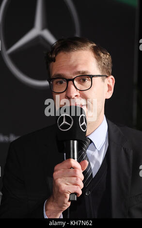 Mercedes-Benz Sportpresseclub: Portrait, Portraet, Portrat, Kopf Jonas ...