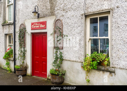 O'Brien's Corner House, Irish pub in Claremorris, County Mayo, Ireland ...