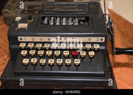 German cipher Enigma machine from World War 2 Stock Photo - Alamy