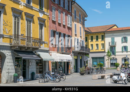 Town square in Crema Italy Stock Photo - Alamy