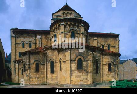 Eglise Saint-Etienne, Nevers, France Stock Photo - Alamy
