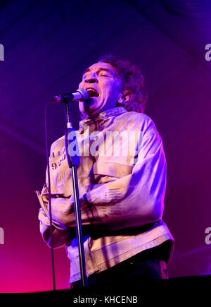 Fee Waybill lead singer with The Tubes performing at the Engine Rooms ...