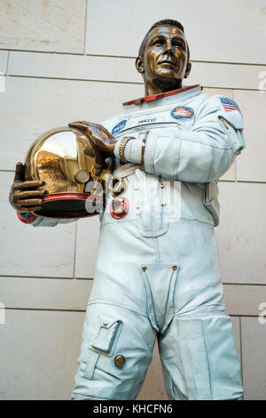 Astronaut John Swigert Jr Statue, US Capitol Building, Washington DC ...