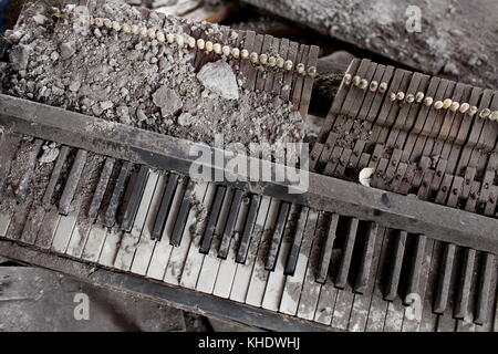 explosion of destroyed by the piano Stock Photo - Alamy