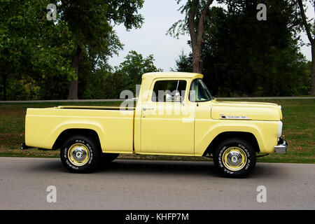 1960 Mercury M 100 Pickup Truck Stock Photo - Alamy