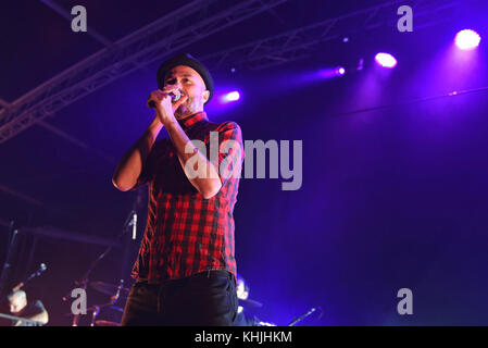 Napoli, Italy. 16th Nov, 2017. Italian singer-songwriter Samuel Romano ...